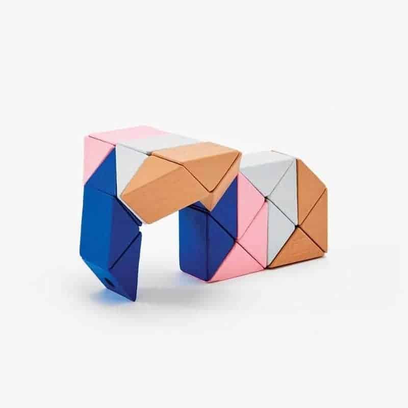 Areaware Snake Block klein - Pink & Beige - Brainbow Handelsunternehmen ...